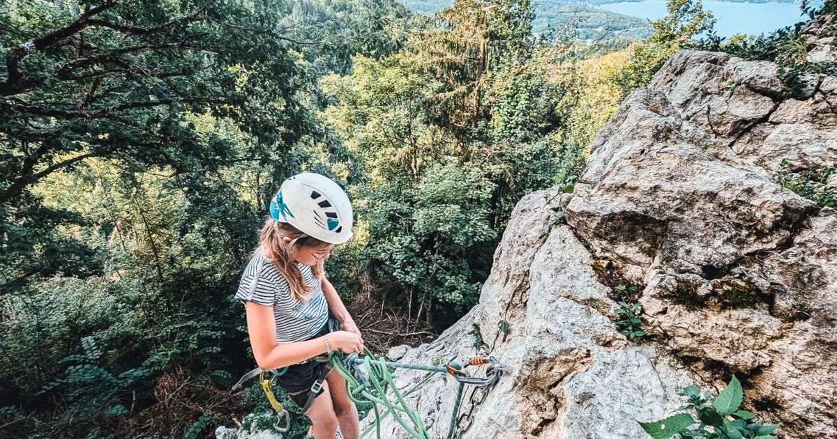 Teenager climbing course 13-15 years in Annecy | Bureau des guides d'Annecy